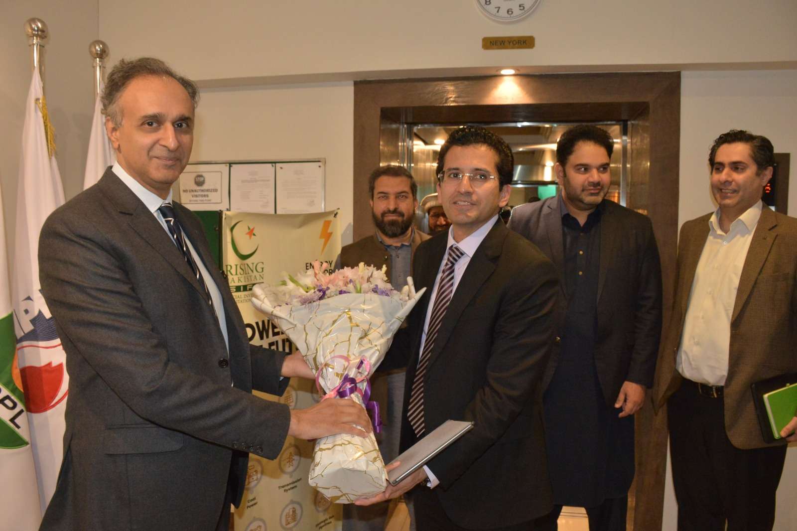 Ali Pervaiz Malik Assumes Office, Prioritizes Energy Sector's Growth